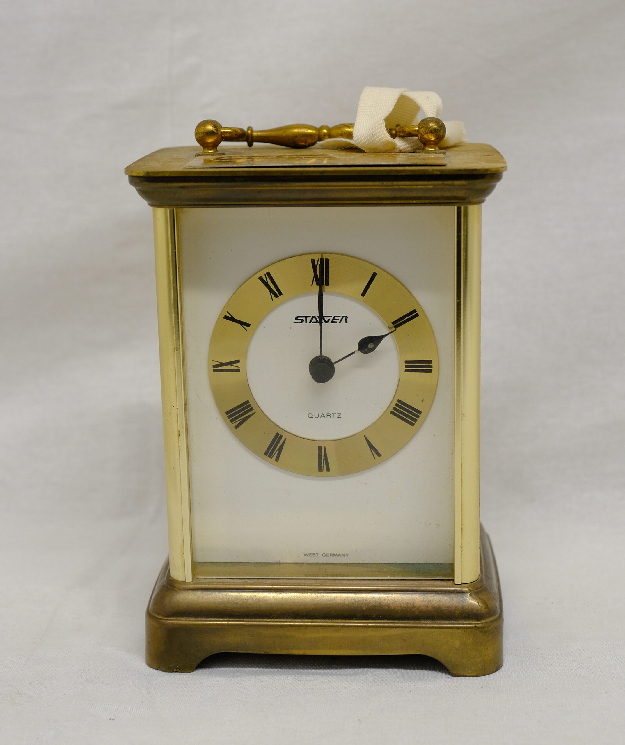 Staiger Quartz Claridge Clock presentation to Staff Sergeant R E ...