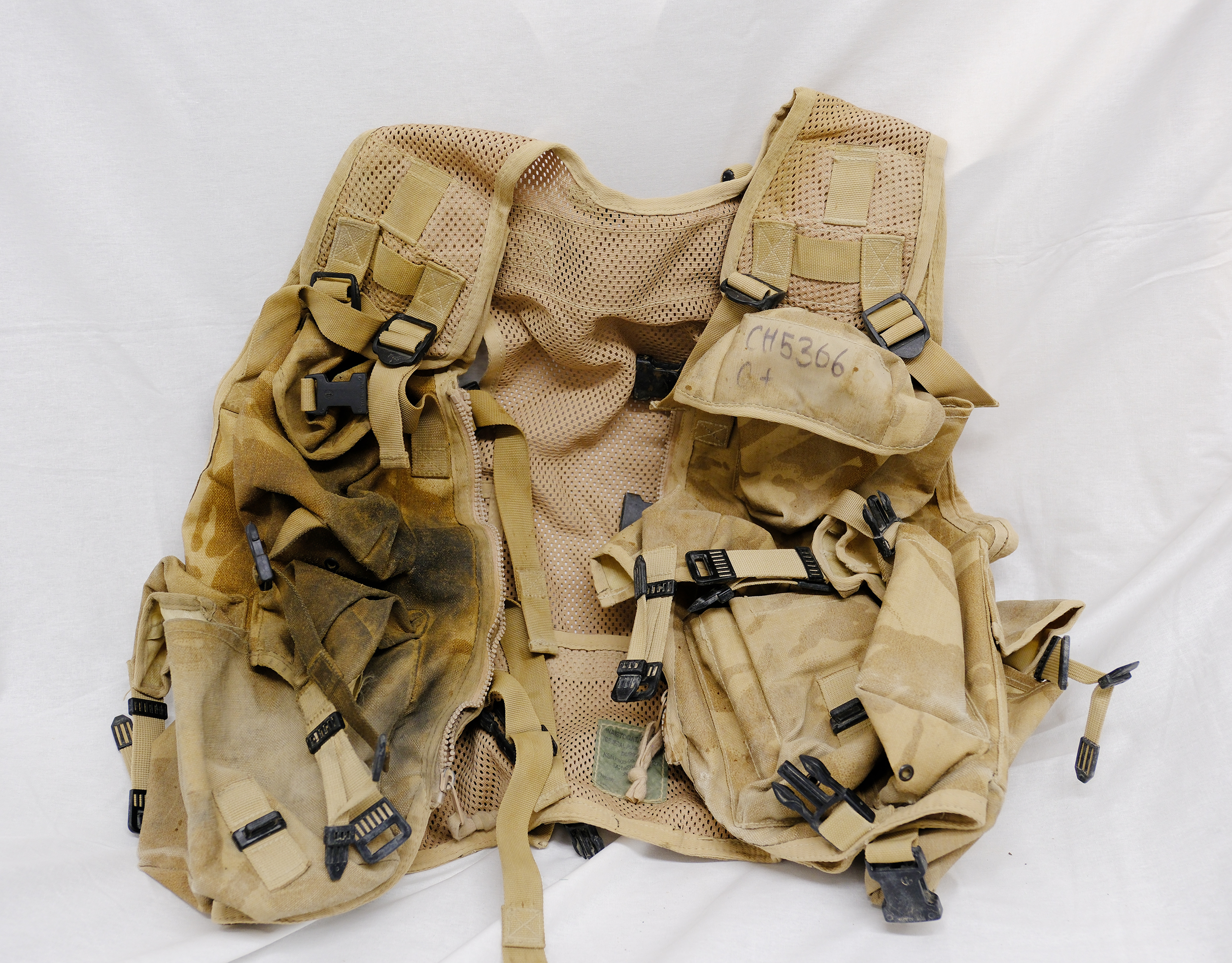 British Army Webbing used in Afghanistan by Royal Anglian Regiment ...
