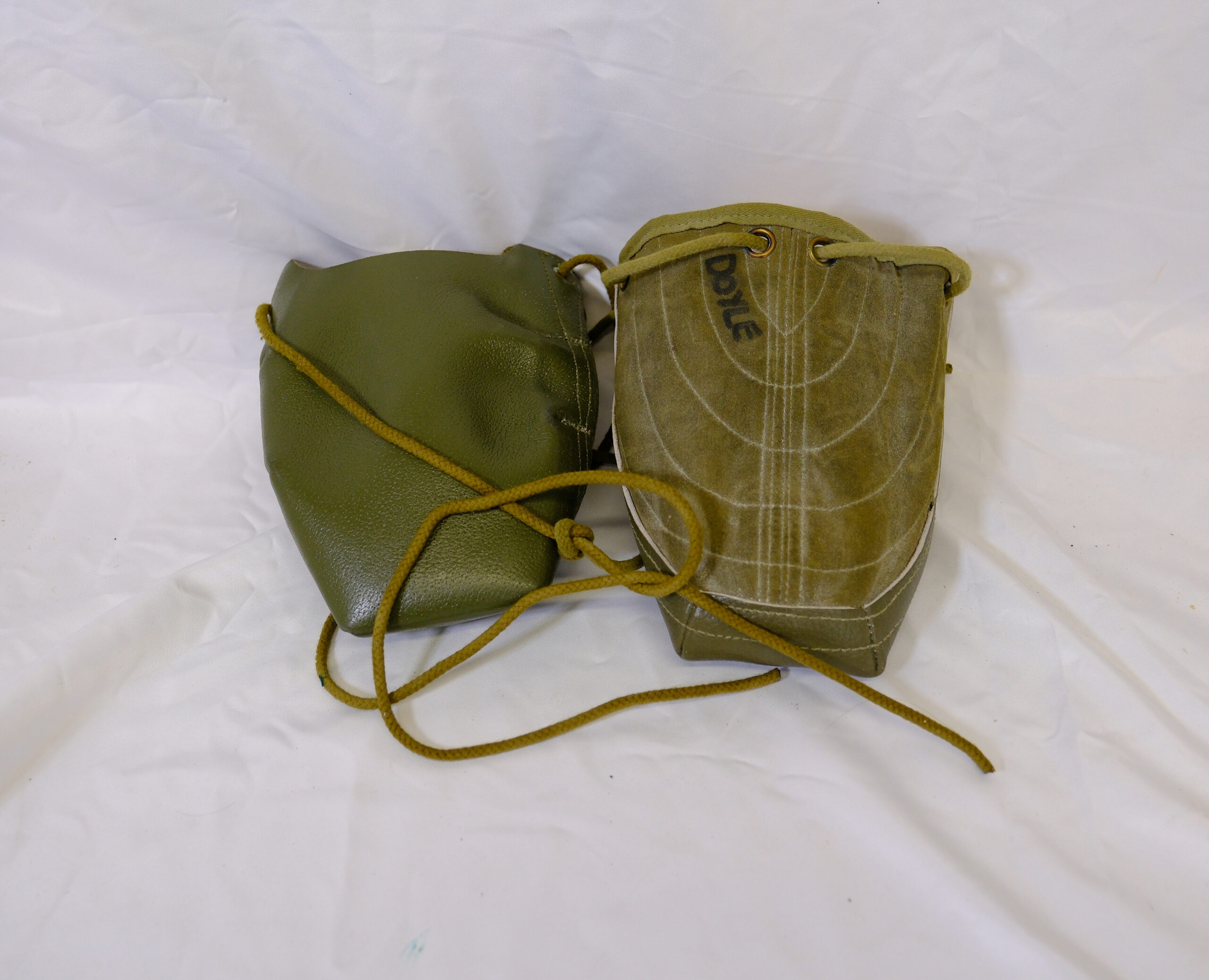 Boot toe cap covers for cold climates, British Army issued. - Royal ...