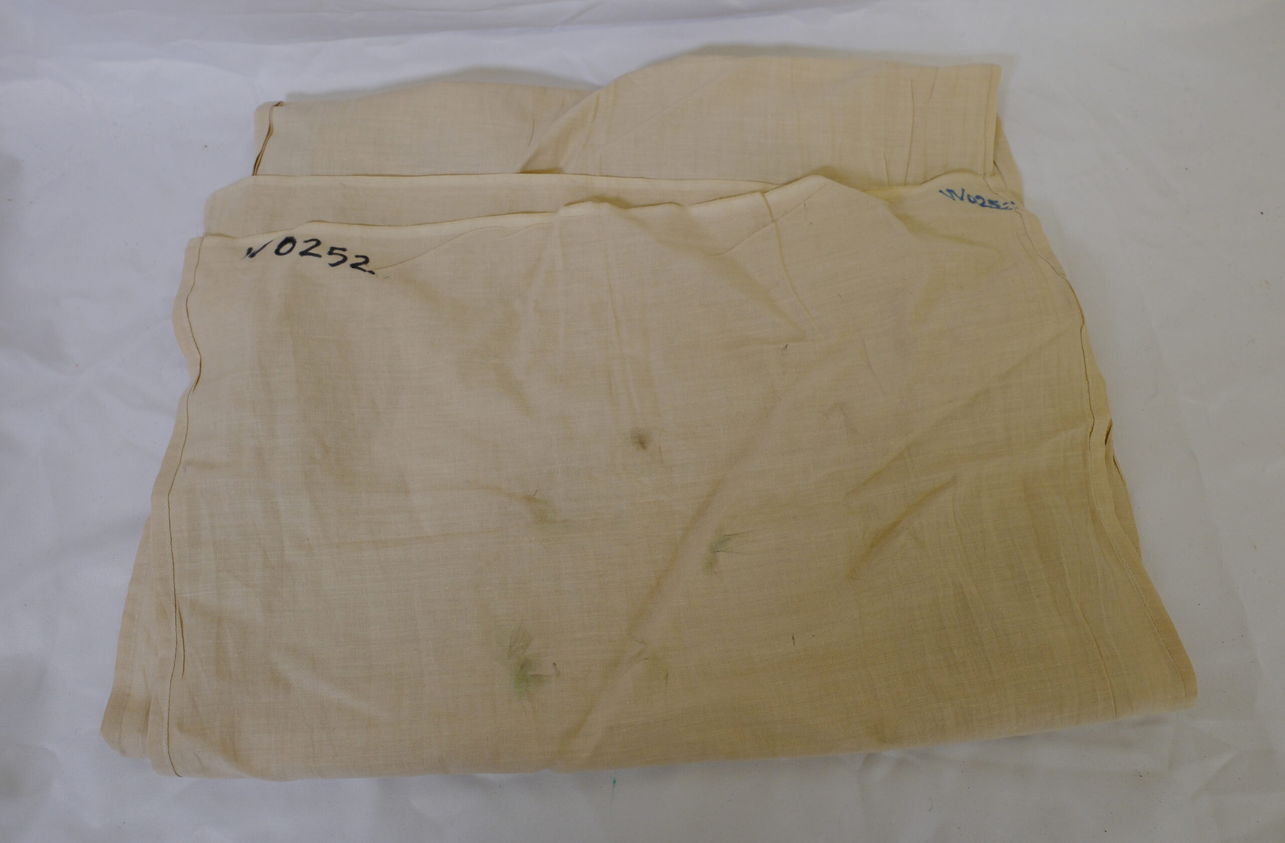 British Army issued sweat Cloth - Royal Anglian Regiment