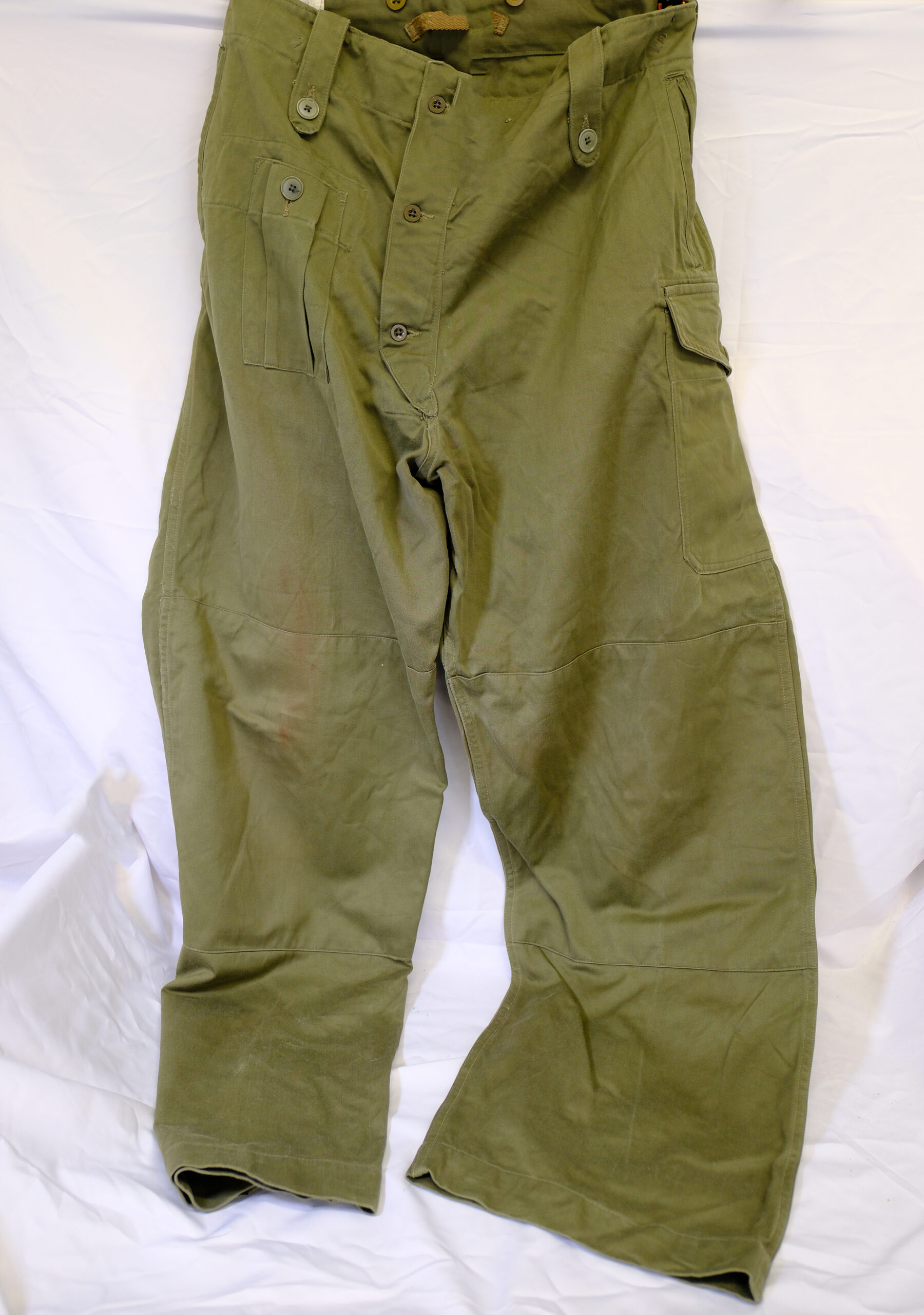 British Army Green combat trousers - Royal Anglian Regiment
